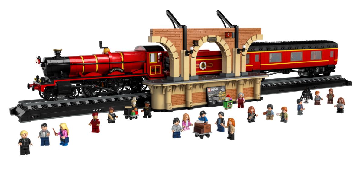 10 Cute LEGO Sets for Couples to Build Together | Brick Mechanics